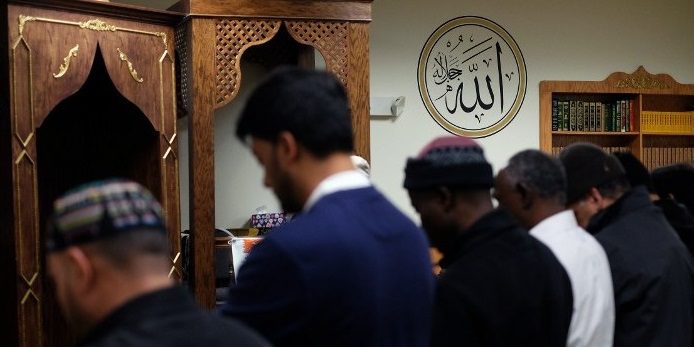 How Does a New Muslim Recite During Ritual Prayer? - Mathabah Learning ...